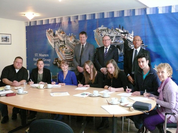 St. Martin News Network - Minister Voges Observes Seven Dutch Teachers ...